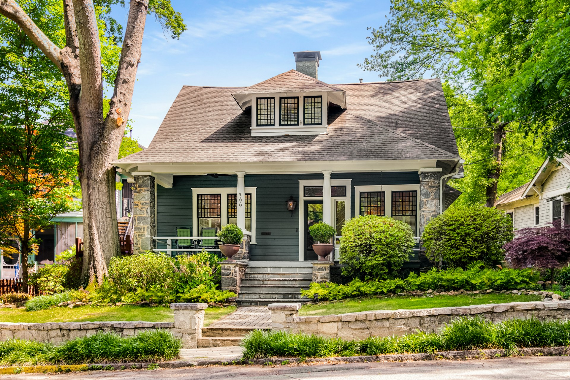 Contact - Environs Homes